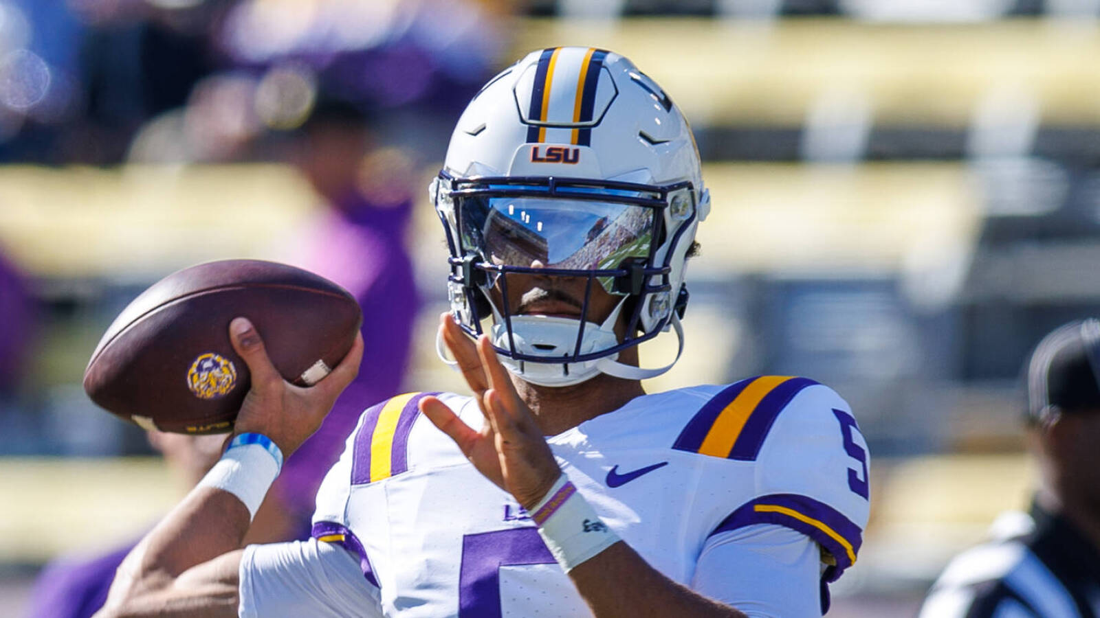 ESPN analyst shares shocking Jayden Daniels, Caleb Williams draft take ...