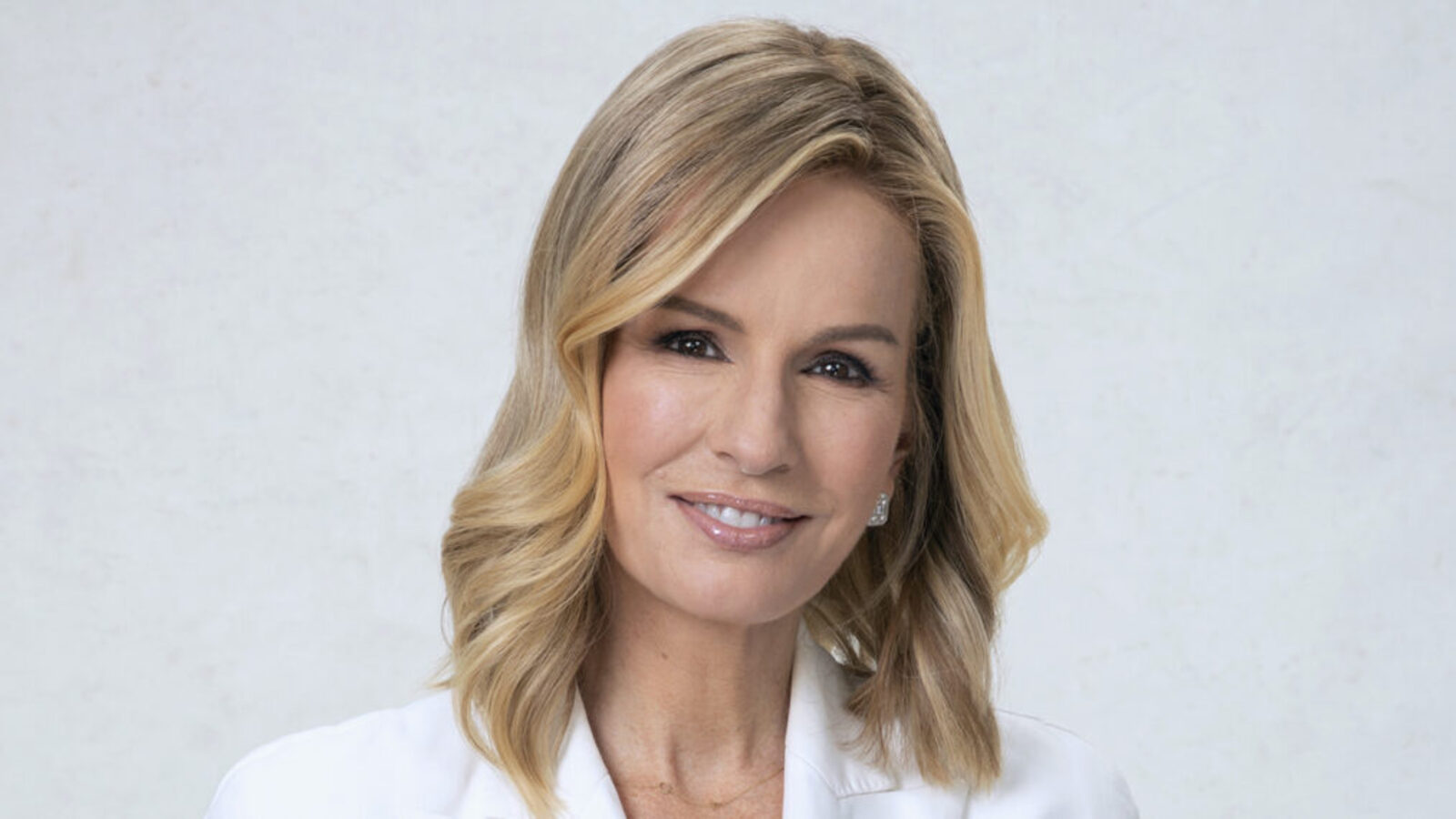 Dr. Jennifer Ashton Is Leaving ‘GMA3’ & ABC News After 13 Years at ...