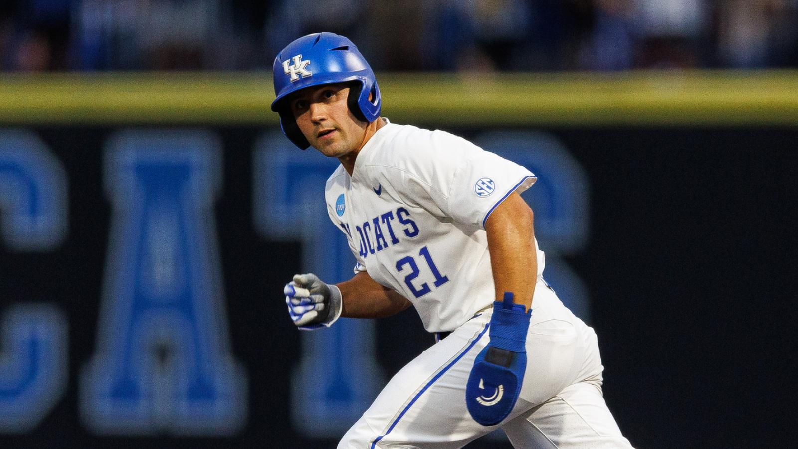 Arizona Diamondbacks select Kentucky outfielder Ryan Waldschmidt in ...