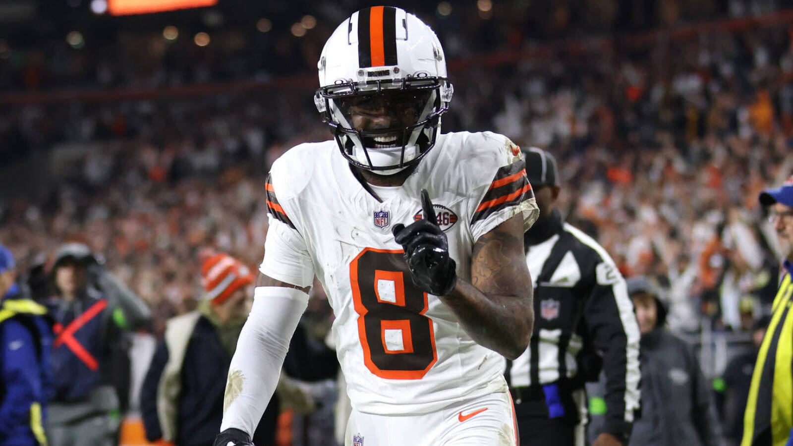 Browns offer promising update after scary Elijah Moore injury | Yardbarker