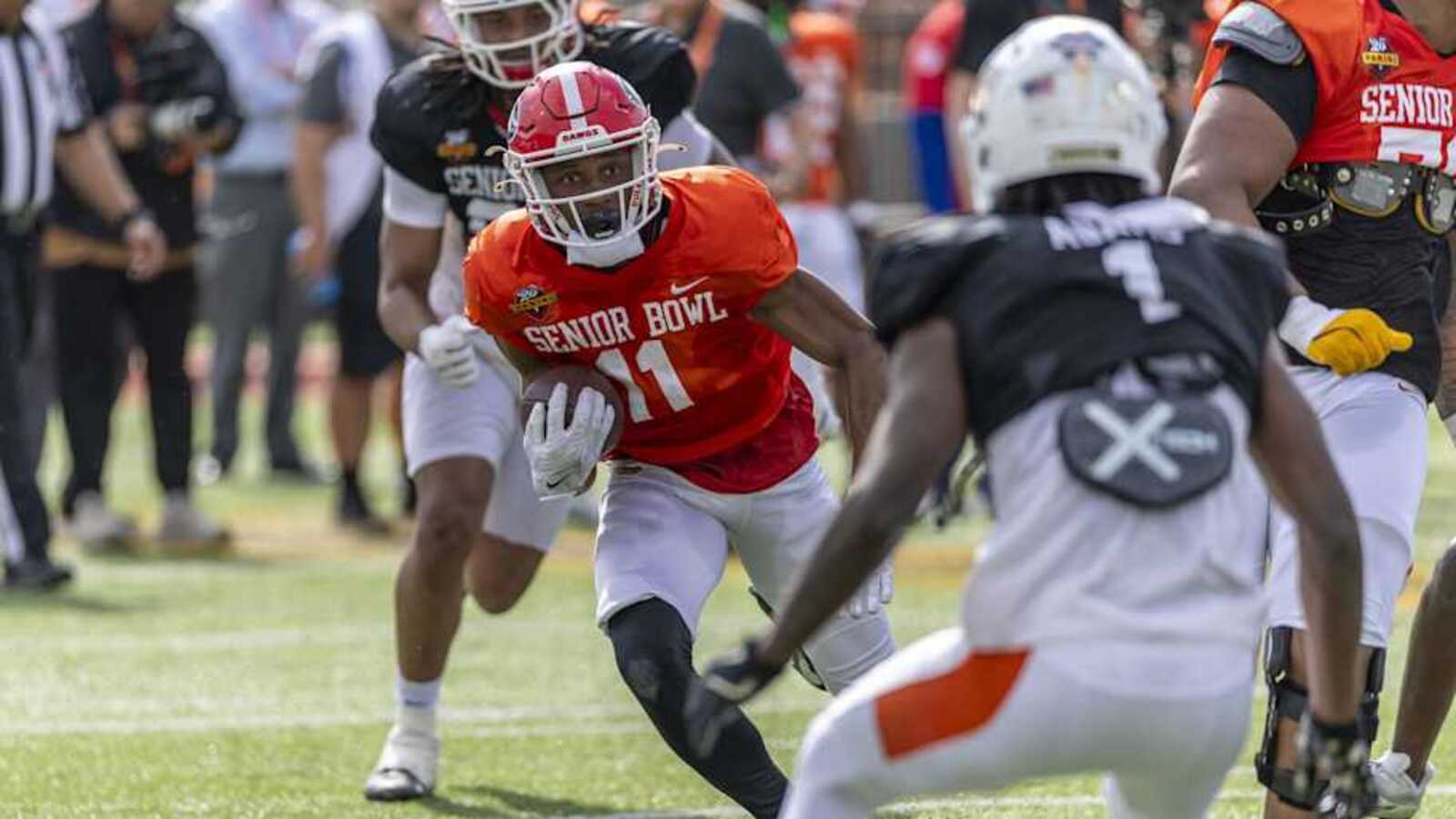 Watch: Arian Smith Makes Impressive Catch in Reese's Senior Bowl ...