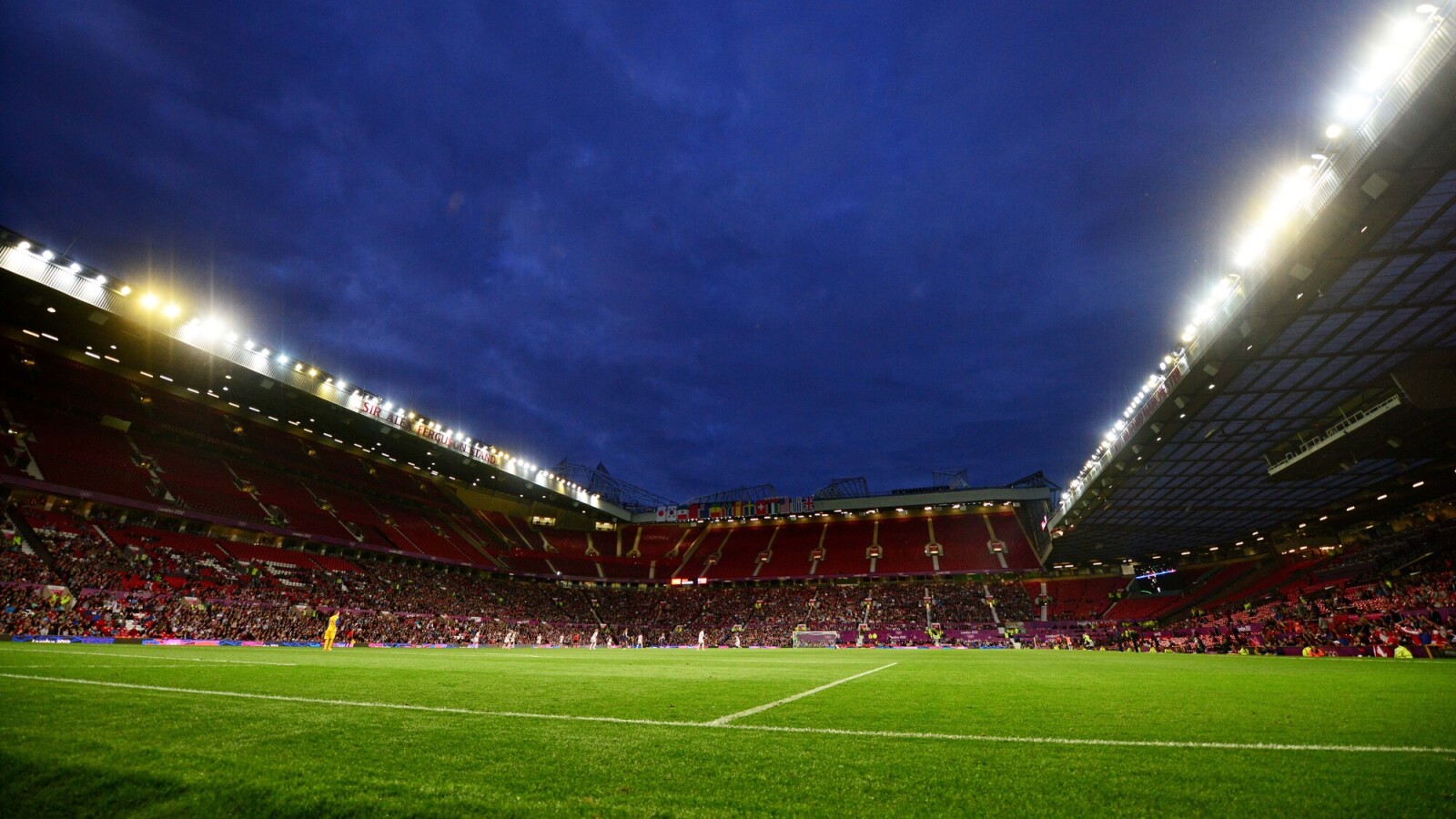 Manchester United set to lose £20 million | Yardbarker