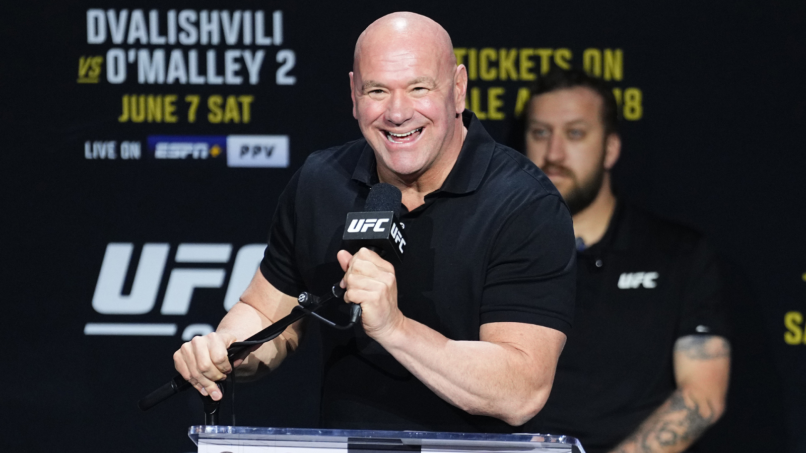 Heavyweight Gold Medalist Sends Strong Message to UFC Following Brutal ...
