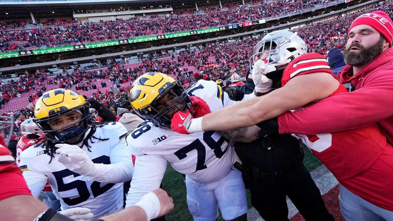 Watch: Michigan-Ohio State brawl after Wolverines upset win | Yardbarker