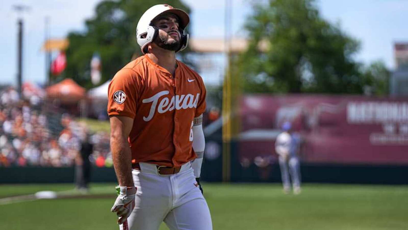 Longhorns Notebook: Texas Chokes, Suffers Ugly Loss Against UTSA ...