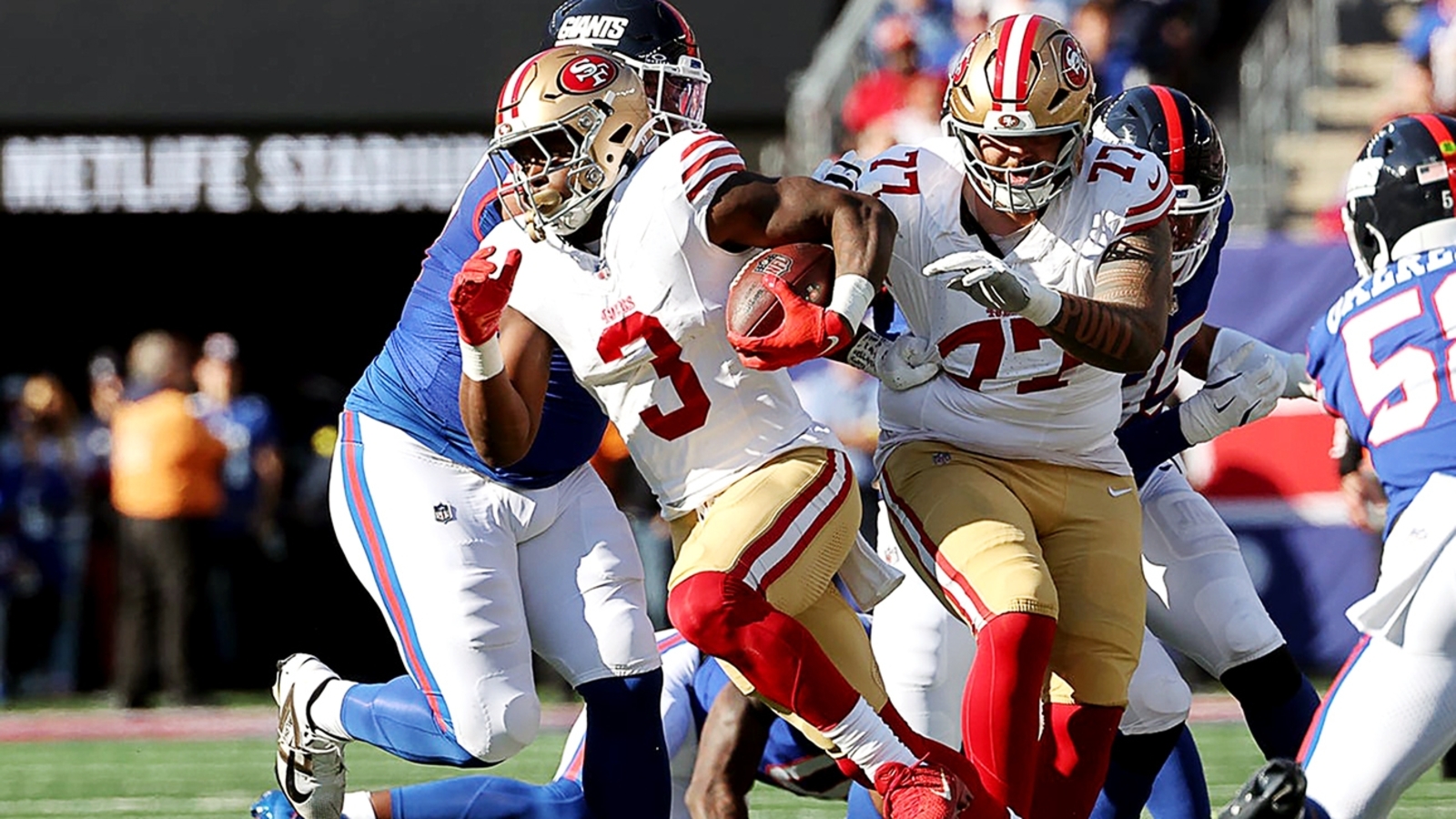 Brian Robinson Jr. scores first touchdown with 49ers as teammates ...