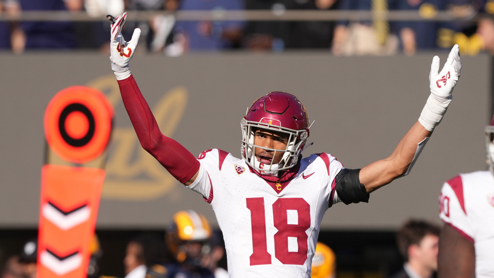 NFL fans should keep an eye on this USC linebacker | Yardbarker