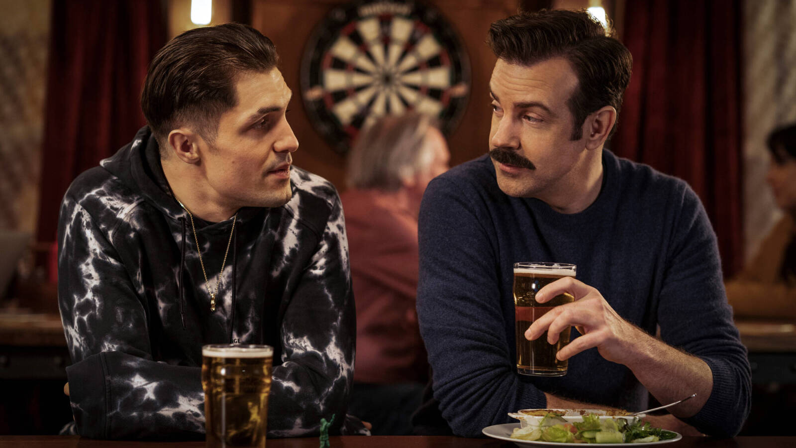 The best sitcom bars and restaurants | Yardbarker