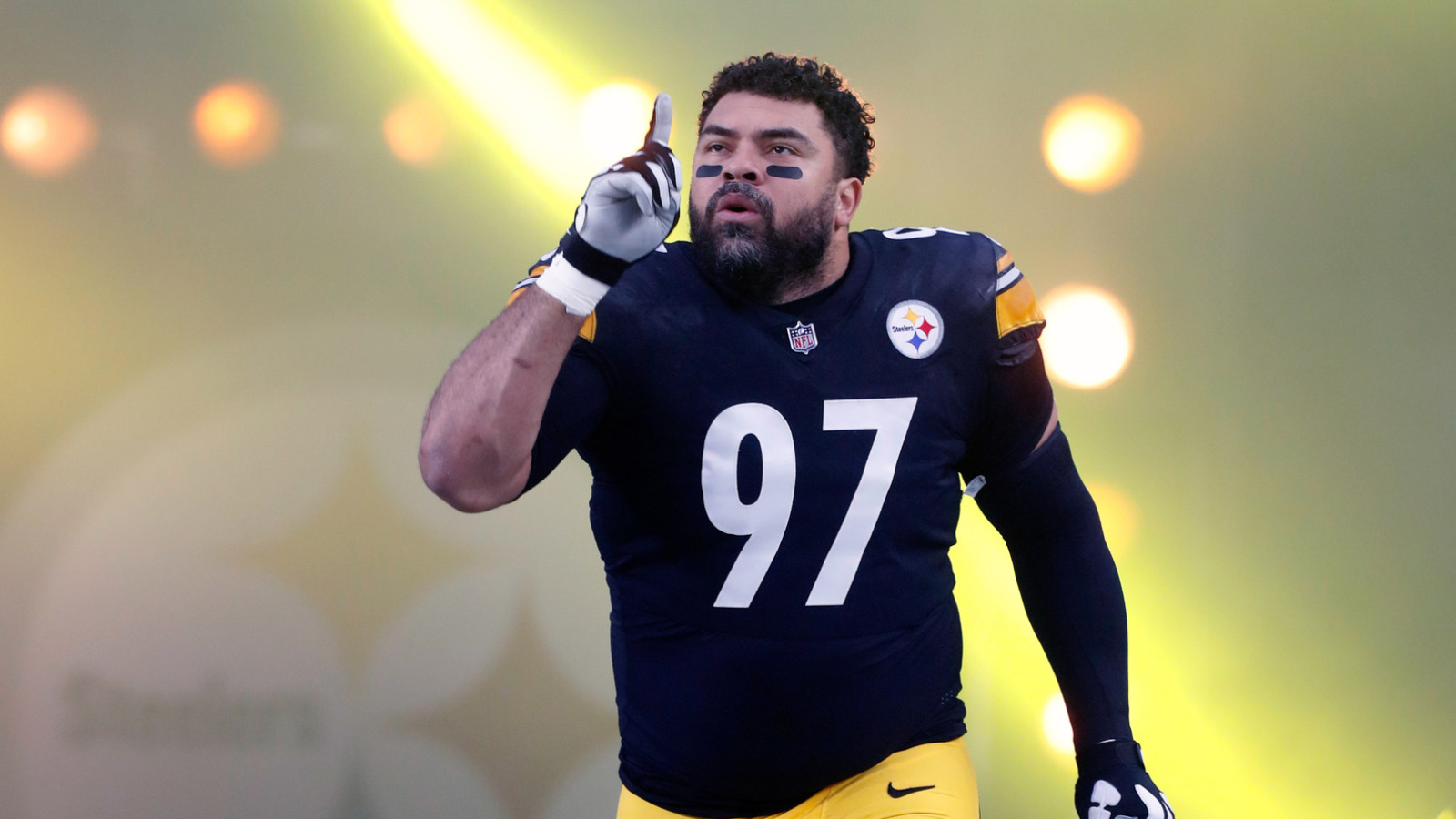 Steelers DL Cam Heyward & GM Omar Khan aren’t exactly seeing eye to eye ...