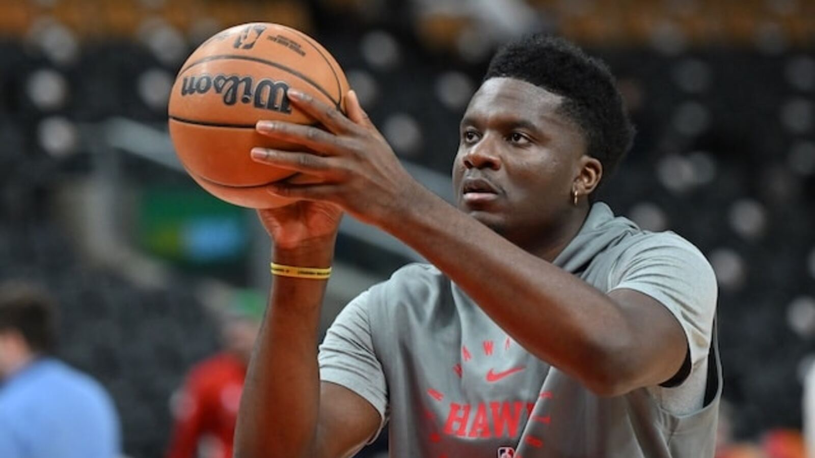 Clint Capela Expected To Depart Hawks In Free Agency | Yardbarker