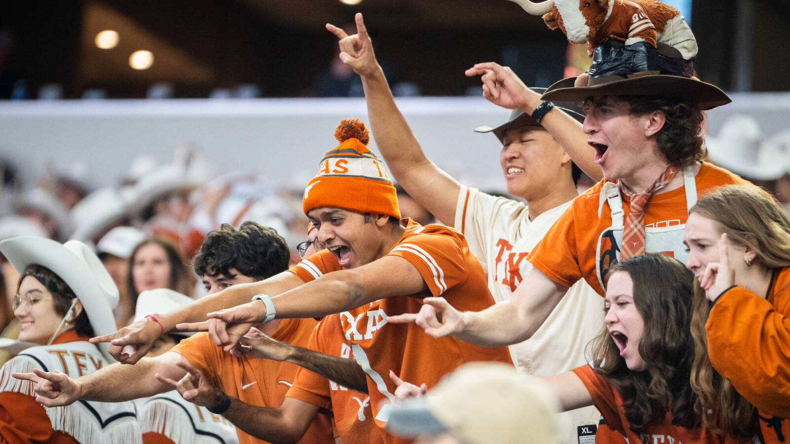 Texas Longhorns fans shortened on tickets for Sugar Bowl | Yardbarker