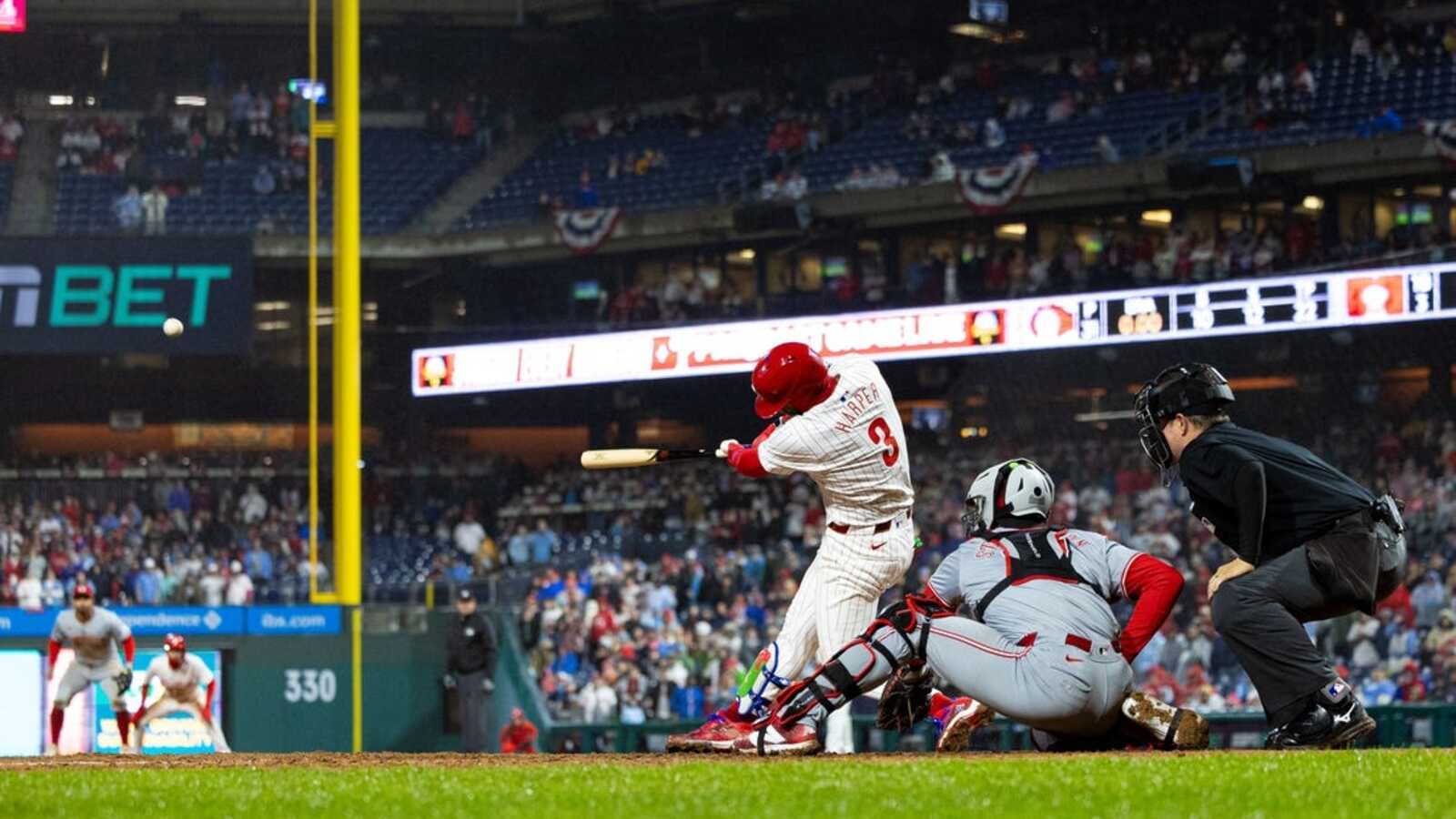 Bryce Harper heating up as Phillies, Reds play again | Yardbarker