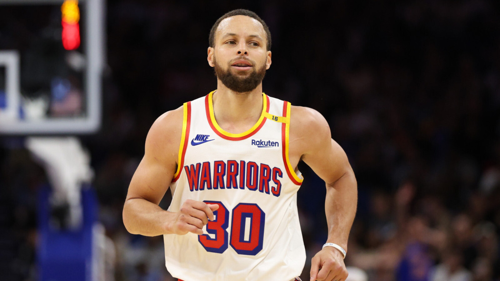 Stephen Curry Makes Announcement After Suffering Injury in Warriors-Hornets | Yardbarker
