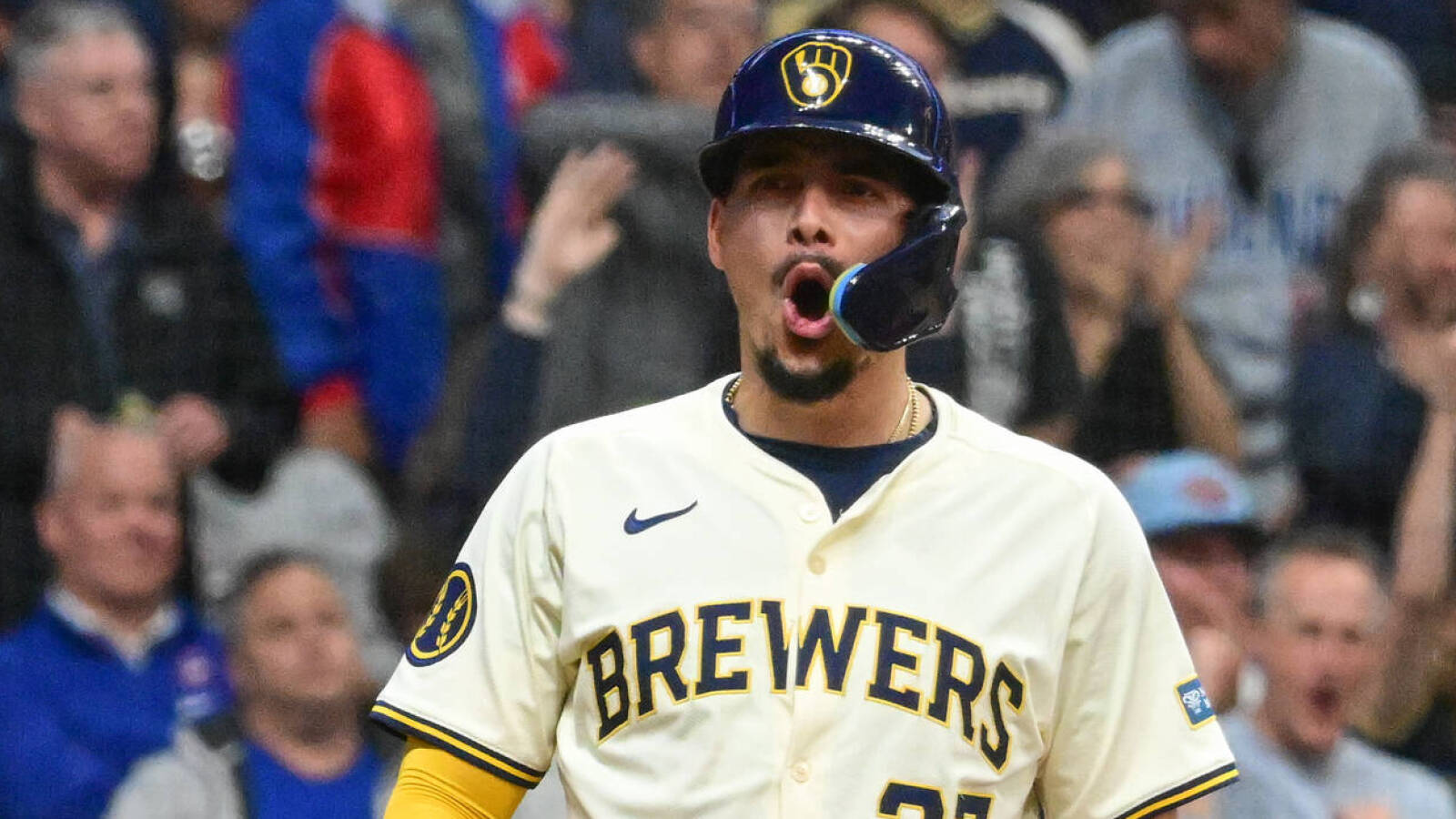 Brewers owner casts doubt on ability to keep star infielder | Yardbarker