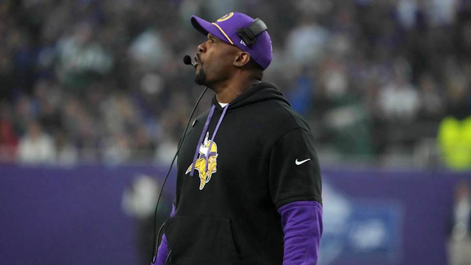 Vikings reportedly remain confident Flores will only leave for HC job ...