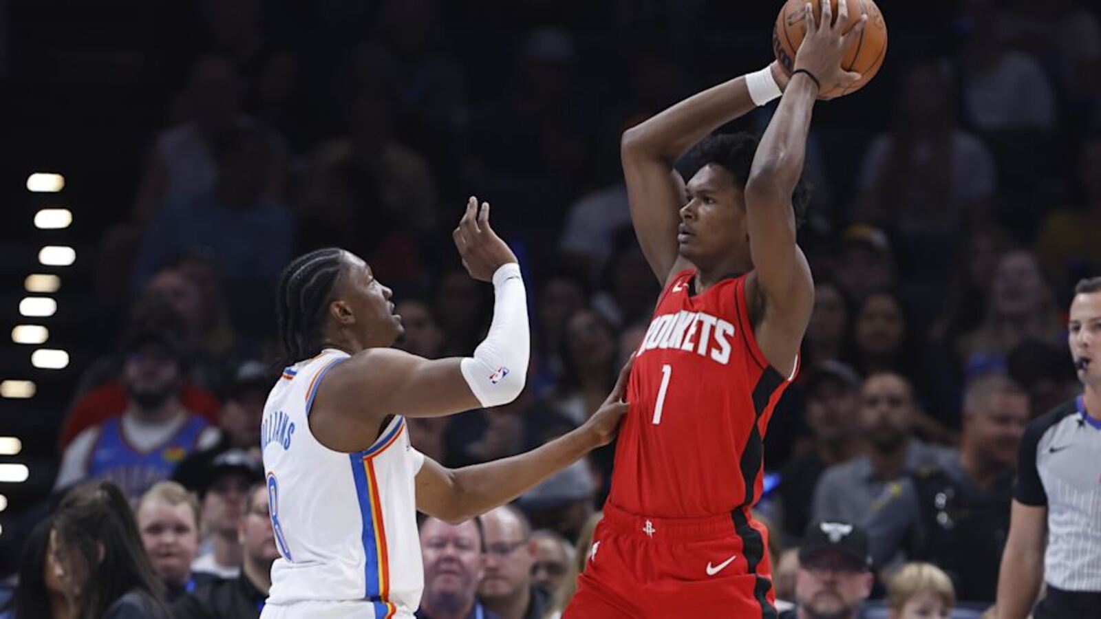 Rockets' Amen Thompson Continues to Show His Versatility | Yardbarker