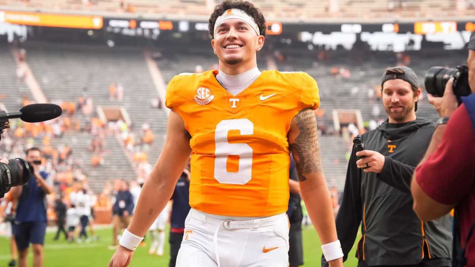Joey Aguilar’s Father Takes Subtle Dig at Former Tennessee QB Nico ...