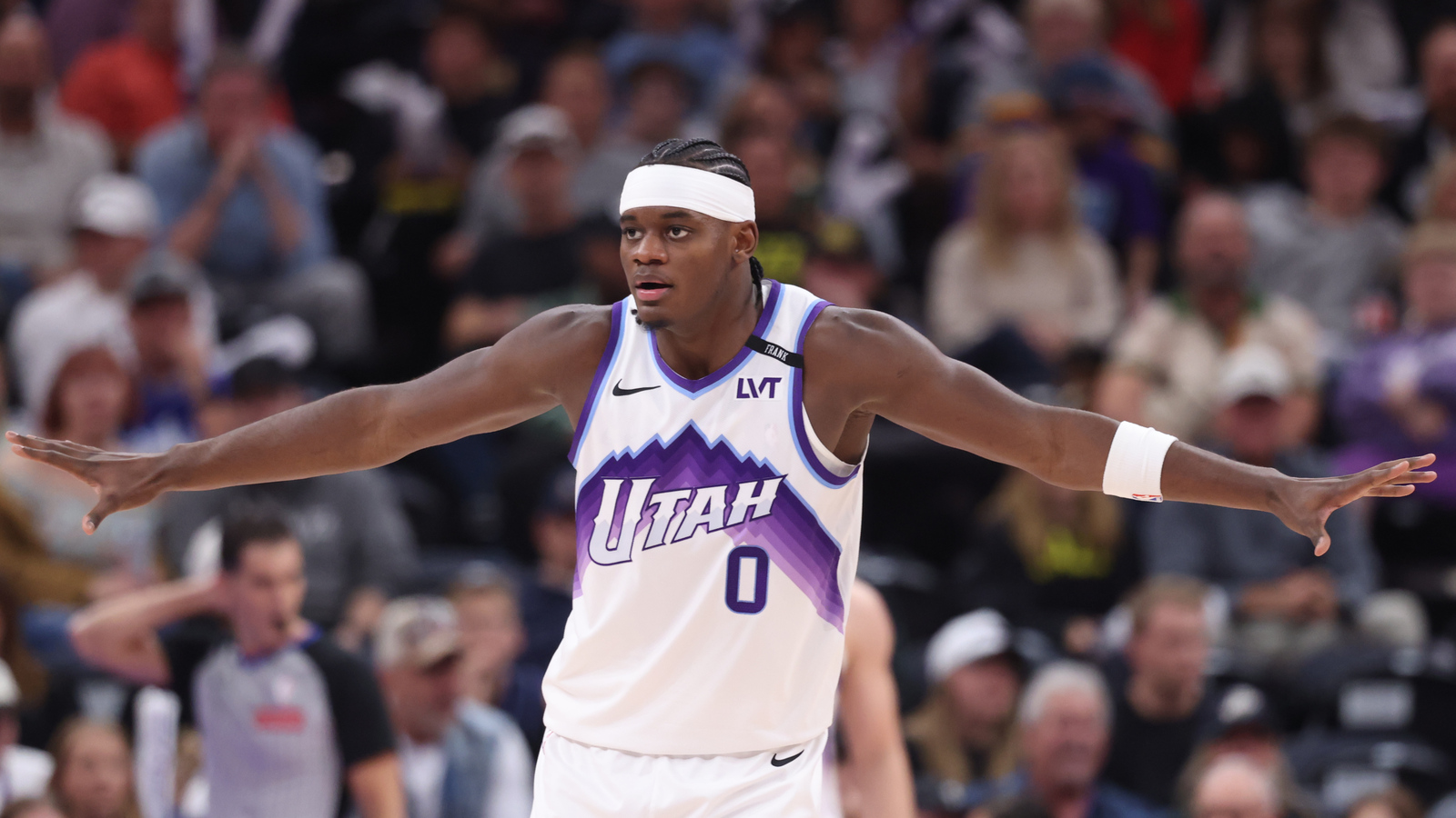 Jazz pick up 2026-27 rookie scale options on five players | Yardbarker