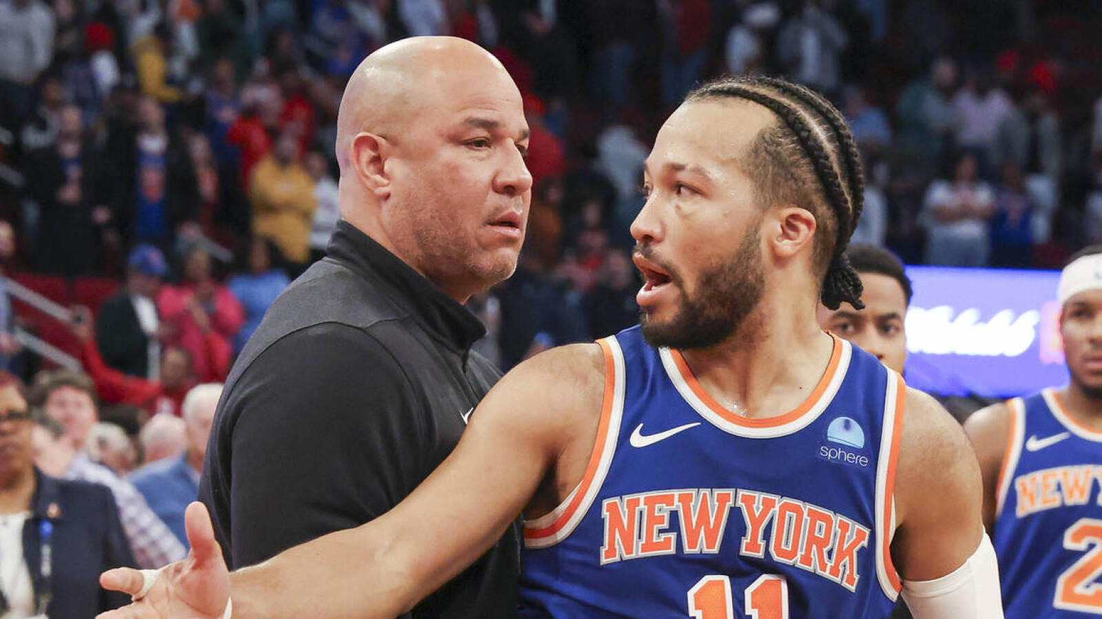 Watch: Knicks lose on controversial late foul call | Yardbarker