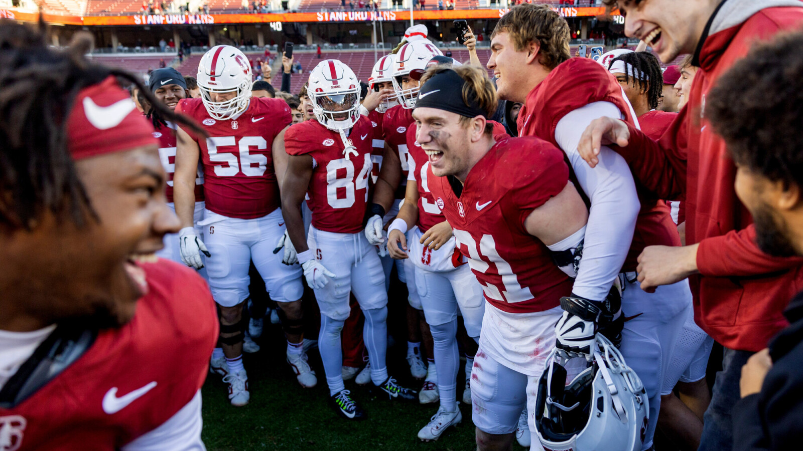 Stanford upsets Louisville thanks to Cardinals' penalties | Yardbarker