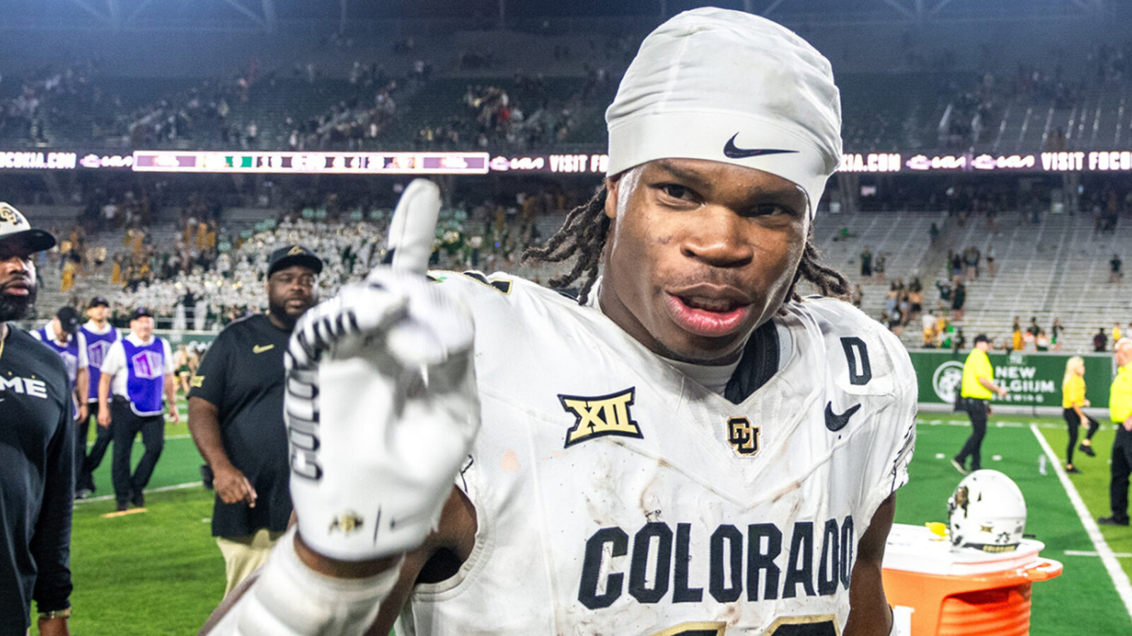 NFL GM believes Travis Hunter is a generational talent | Yardbarker