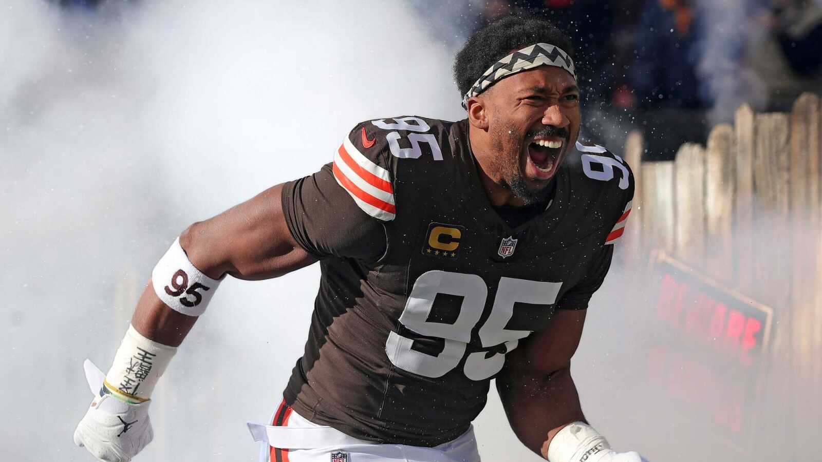 Myles Garrett shares cryptic post amid Jim Schwartz, Cleveland Browns ...