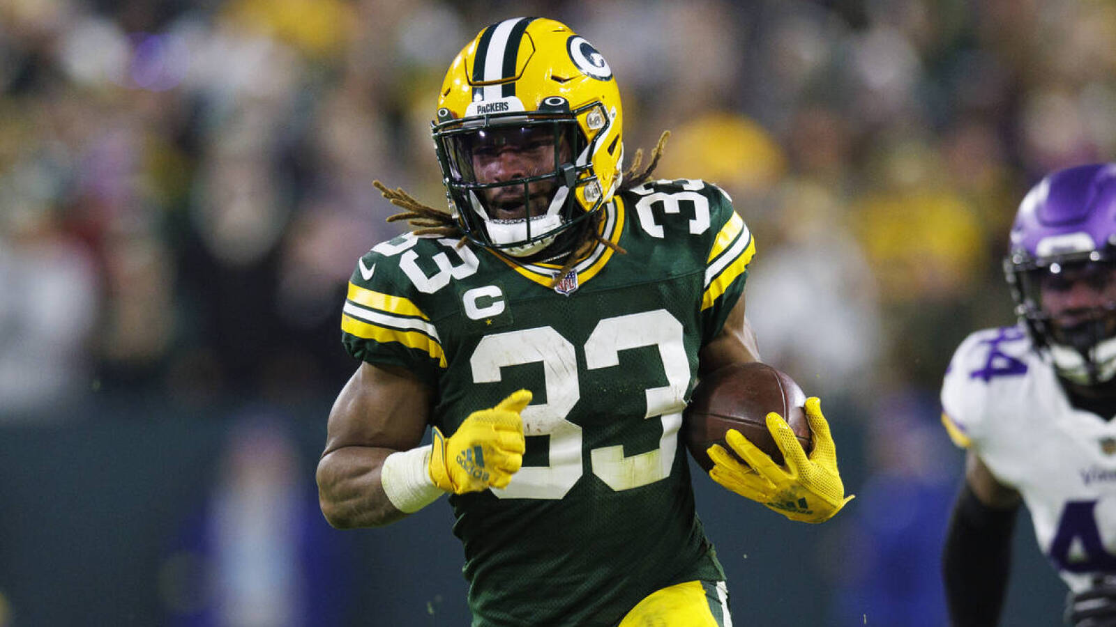 Packers retain star RB with reworked deal | Yardbarker