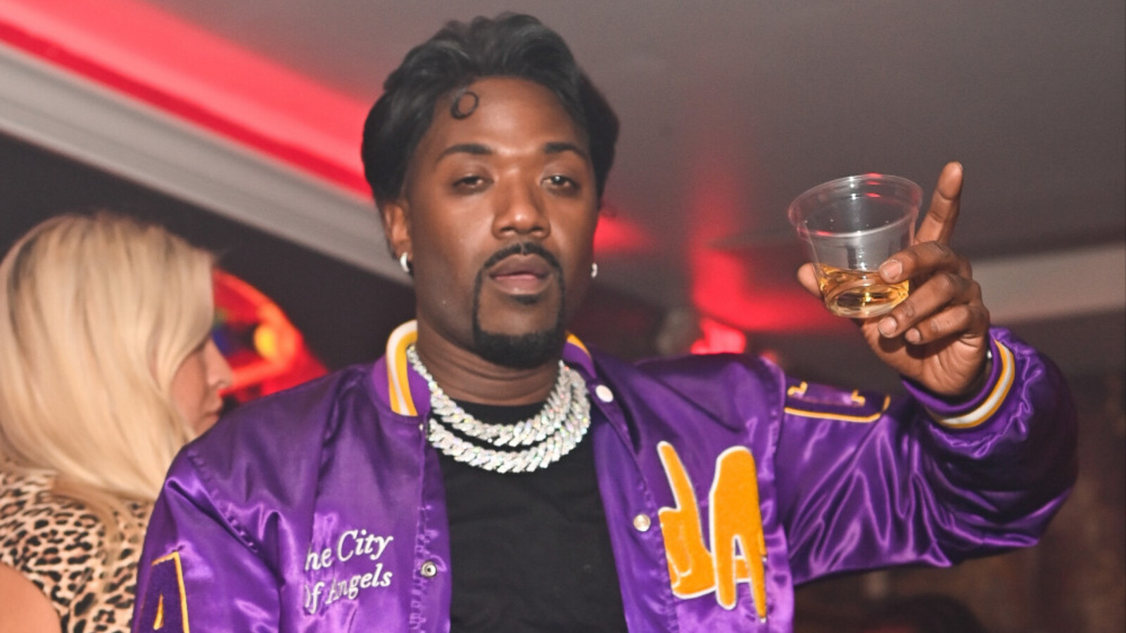 Ray J ‘rushed to hospital after battling pneumonia’ | Yardbarker