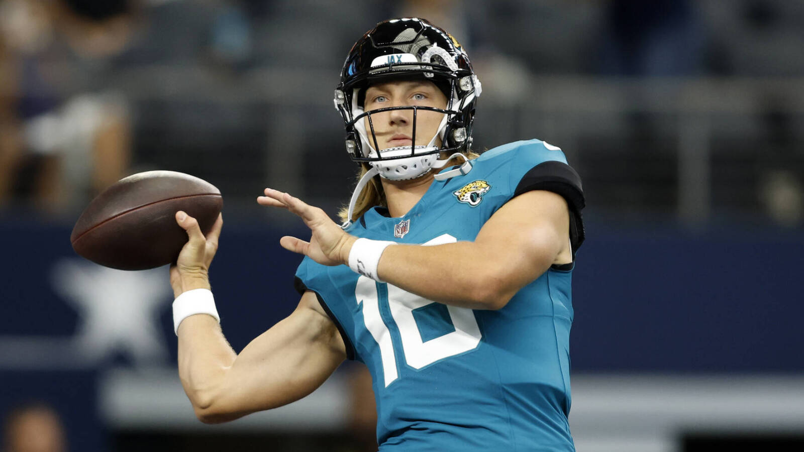 Jaguars HC reveals 'biggest' difference in QB Trevor Lawrence | Yardbarker