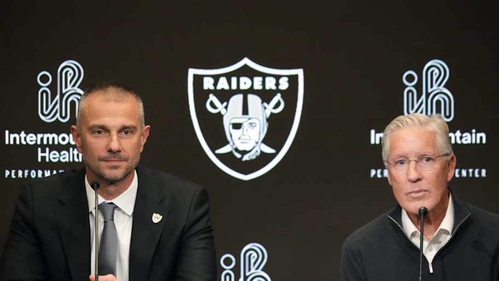 The Raiders Have Been Gifted a Wonderful Opportunity | Yardbarker