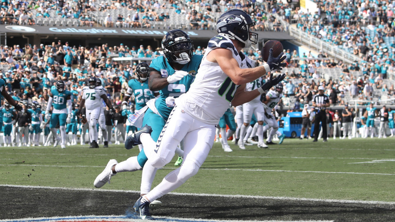 The '1,500-receiving-yard NFL seasons' quiz | Yardbarker