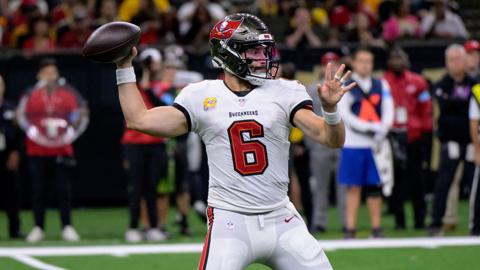 How Buccaneers QB Baker Mayfield impressed Rob Gronkowski | Yardbarker