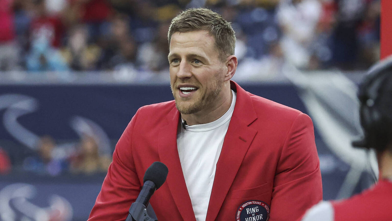 J.J. Watt entertains idea of joining Steelers | Yardbarker