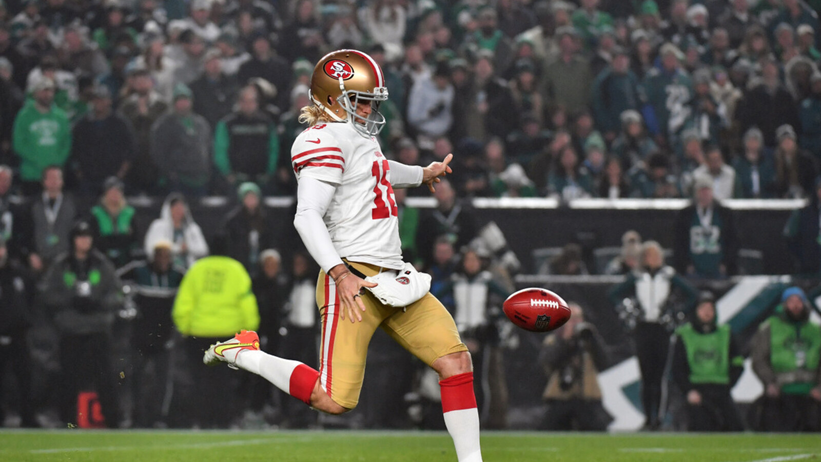 49ers punter has coolest play of his career cruelly taken away | Yardbarker