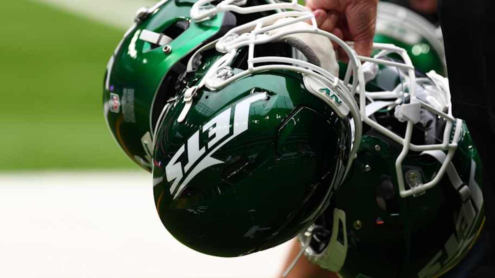 Jets Make History With Insane, New Locker Room | Yardbarker