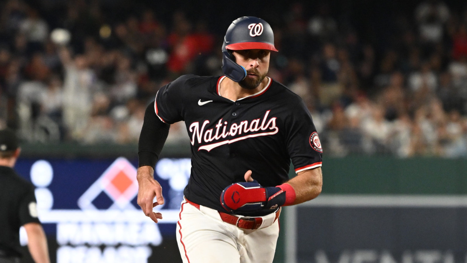 Two-time Gold Glove winner set to hit free agency yet again | Yardbarker