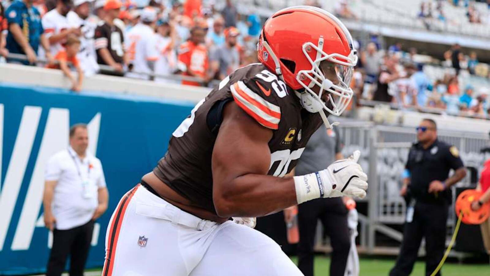 Watch: Browns' Myles Garrett Shows Up in Epic Halloween Costume ...
