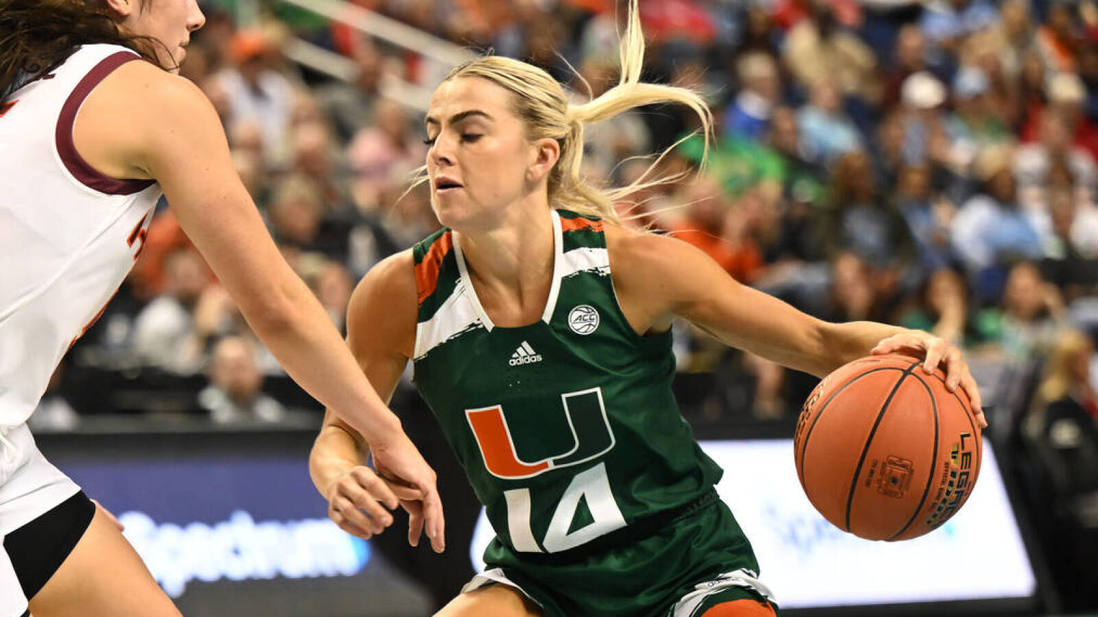 Cavinder twins push back against 'hot girl' article | Yardbarker