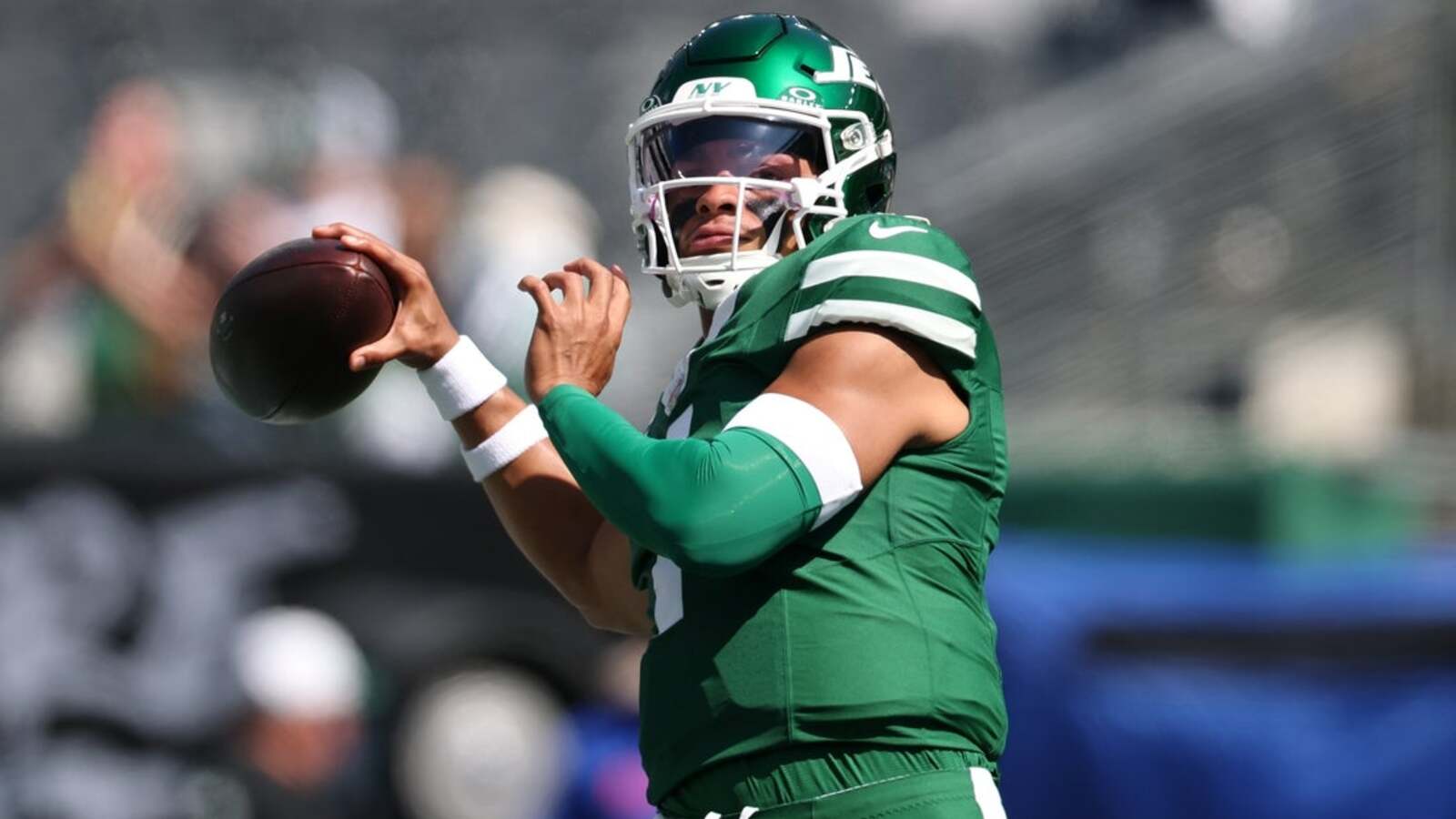 Jets QB Justin Fields clears protocol, to start Monday at Miami | Yardbarker