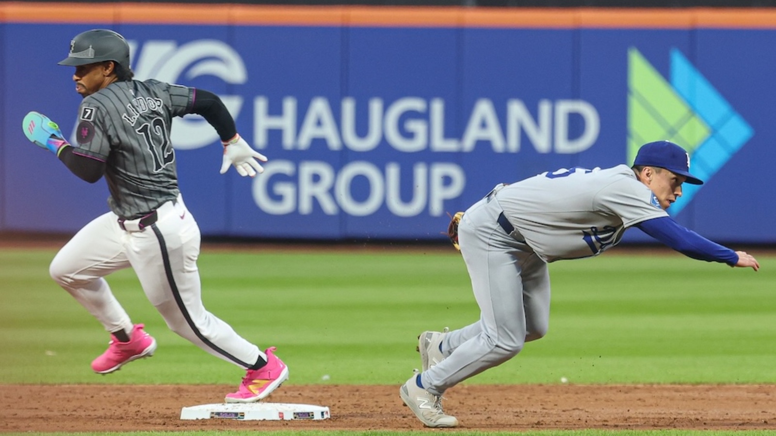Recap: Poor Defense & Lack Of Offense Cost Dodgers Loss To Mets ...