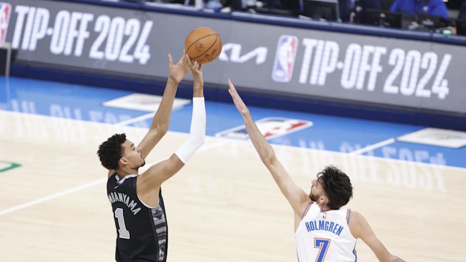 Holmgren and Dort Shine, Thunder Cruise to Home Victory | Yardbarker