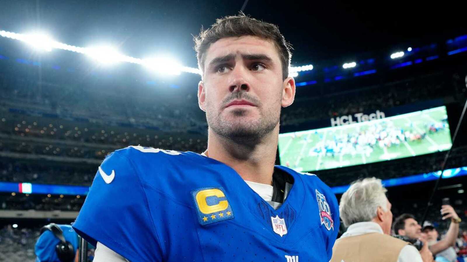 NFL insider predicts Daniel Jones' days as Giants QB are over | Yardbarker