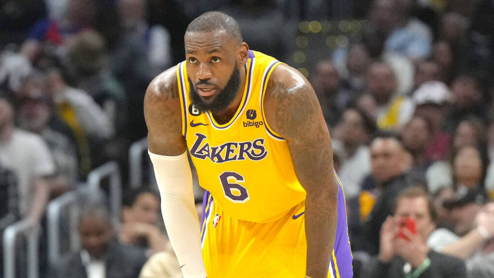 LeBron James blames back-to-back for loss to Clippers | Yardbarker