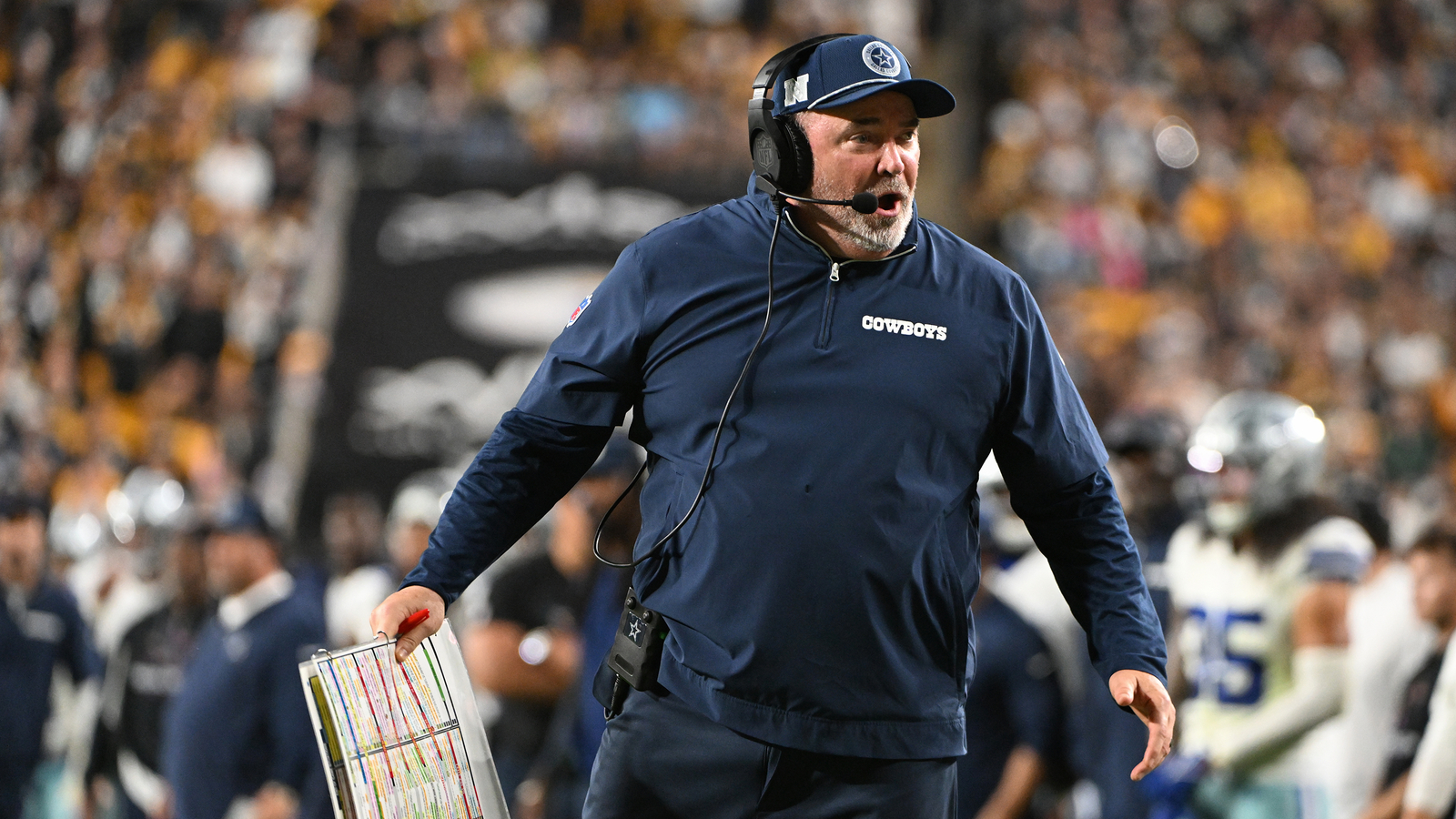 Jerry Jones taking shots at Cowboys coach | Yardbarker