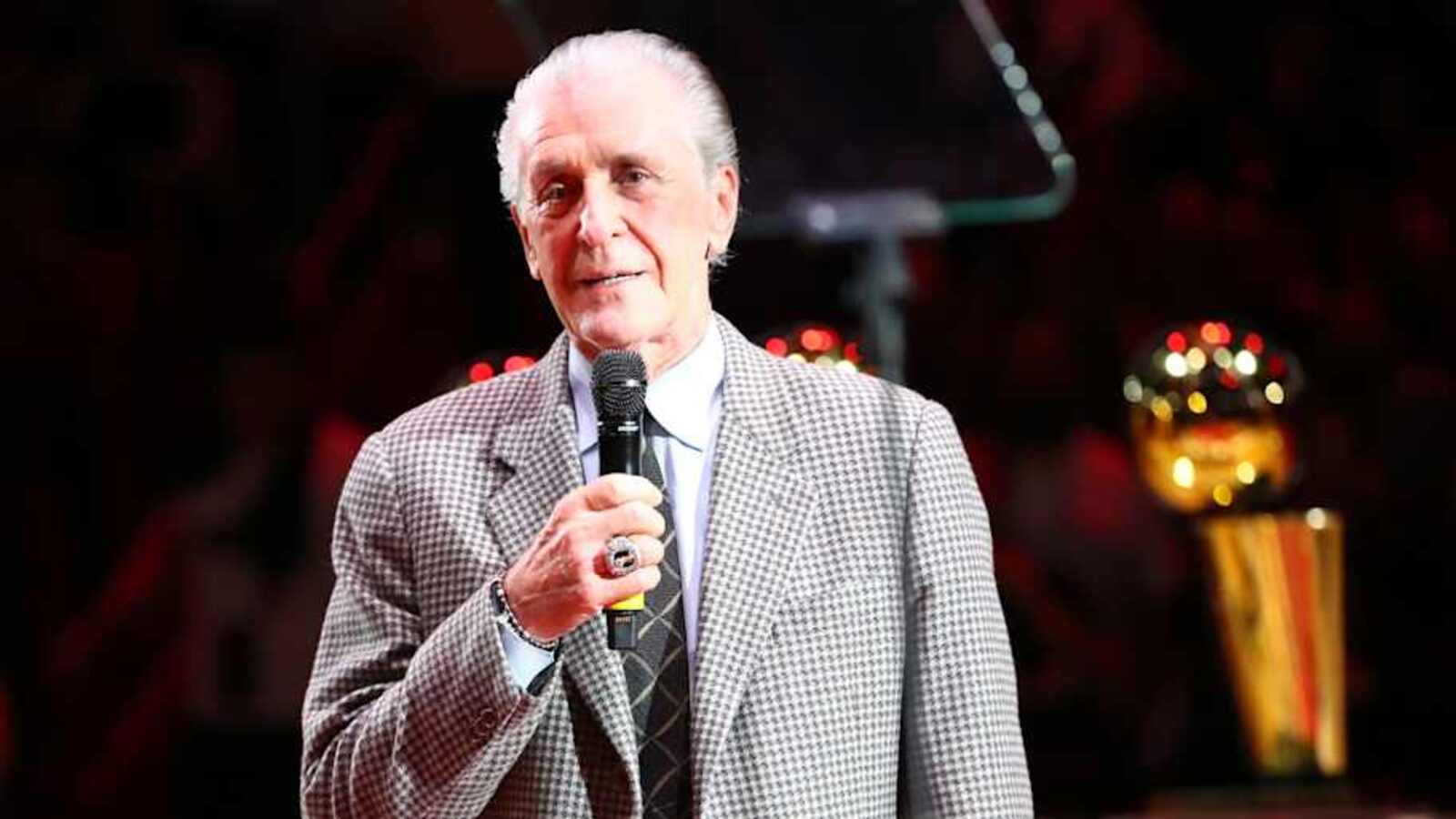 There's little risk (now) with Pat Riley's latest signing | Yardbarker