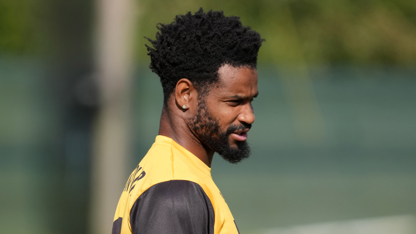 Steelers' Darius Slay Joins Colin Cowherd In Ripping PFF's Ridiculous ...