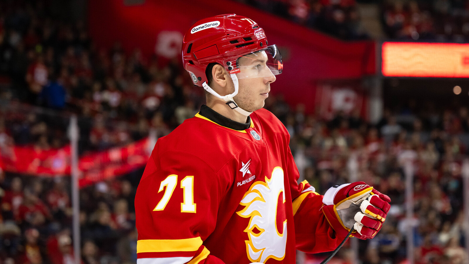 Flames send Jakob Pelletier and Walker Duehr to AHL Calgary after ...