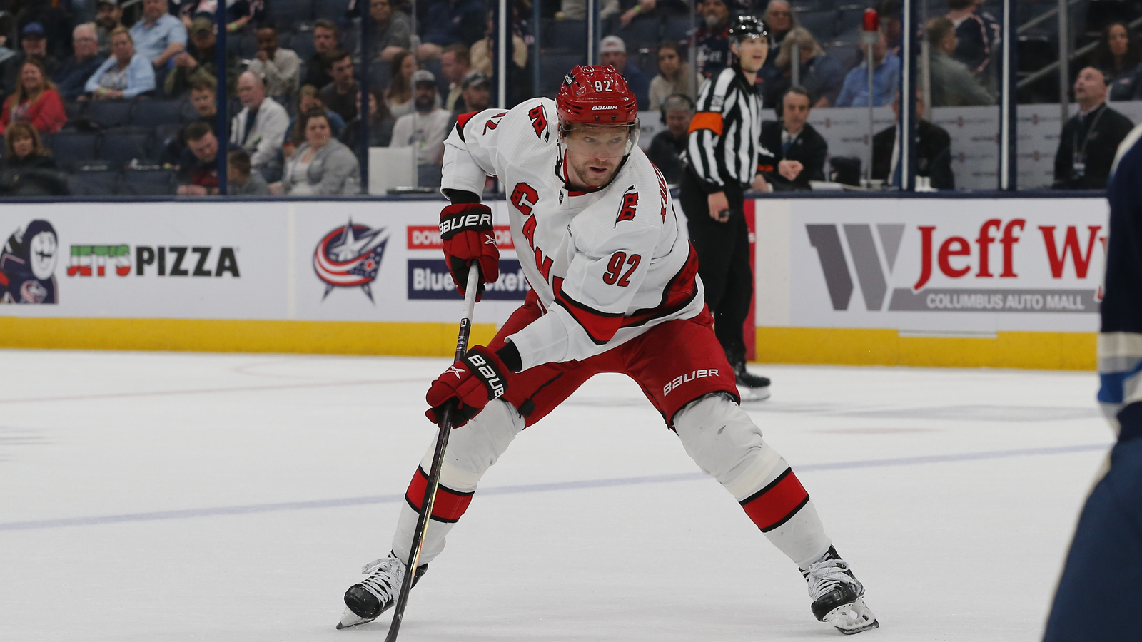 Evgeny Kuznetsov ready to help Ivan Demidov (even if he doesn’t like mentoring) | Yardbarker