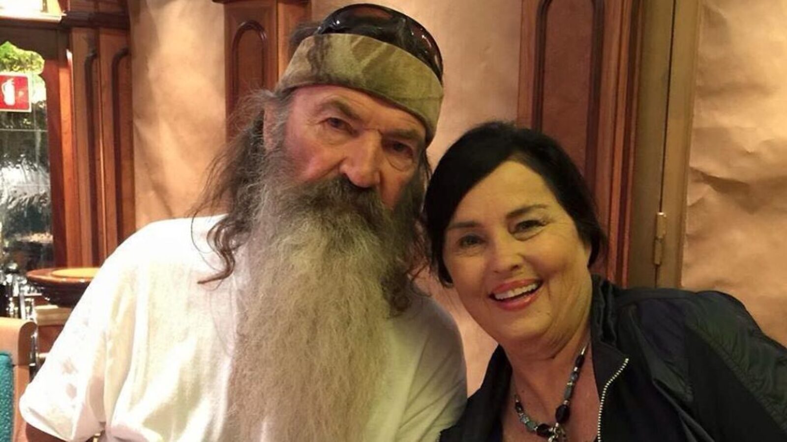 ‘Duck Dynasty’s Miss Kay Robertson Attends Phil’s Funeral Amid Health ...