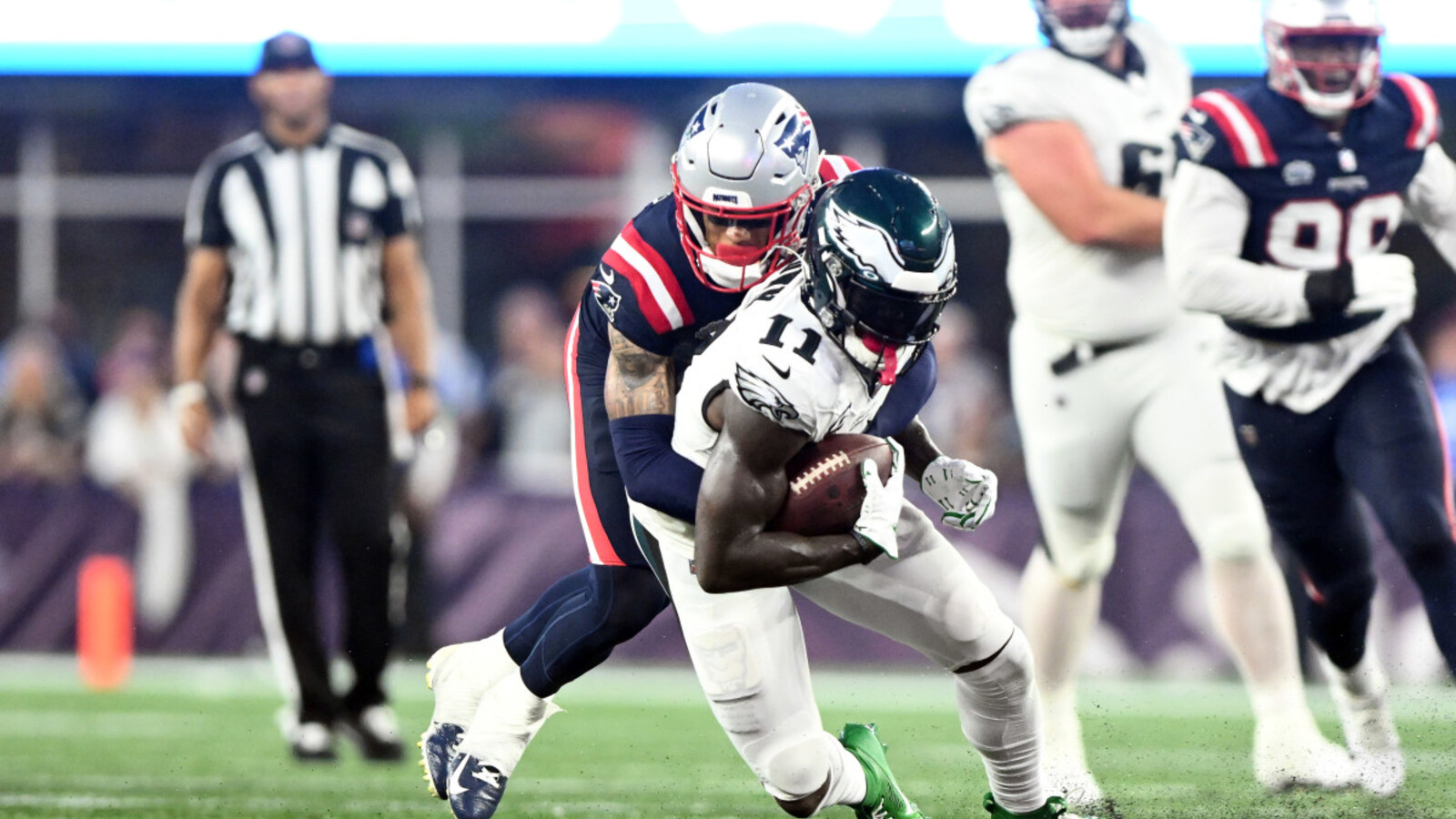 Former Patriot Attempting to Recruit NFC East Receiver | Yardbarker